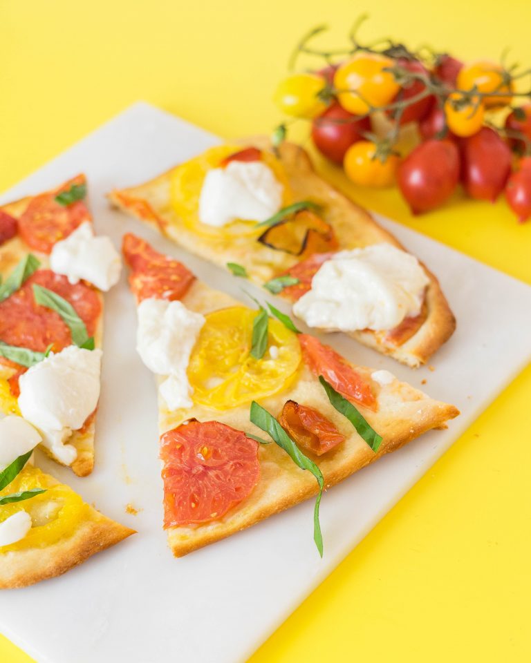 Flatbread with Tomatoes, Peppers and Burrata - A Duck's Oven